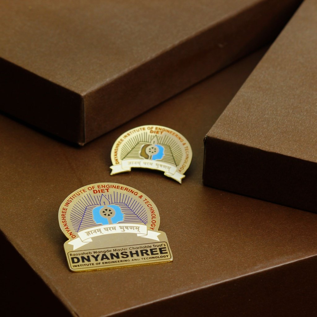 School lapel pins | university badges | college pin | pins for schools ...